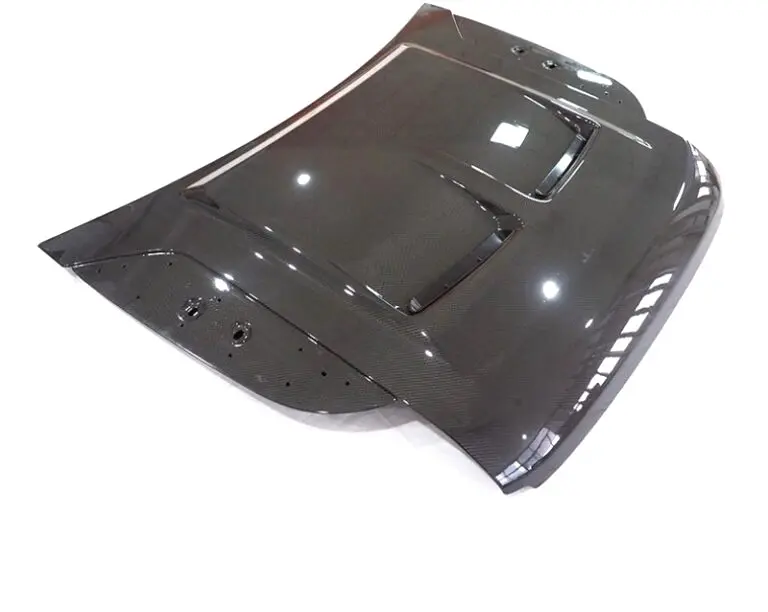 Land Rover Defender Carbon Fiber Hood Bonnet SVR Style Engine Cover ...