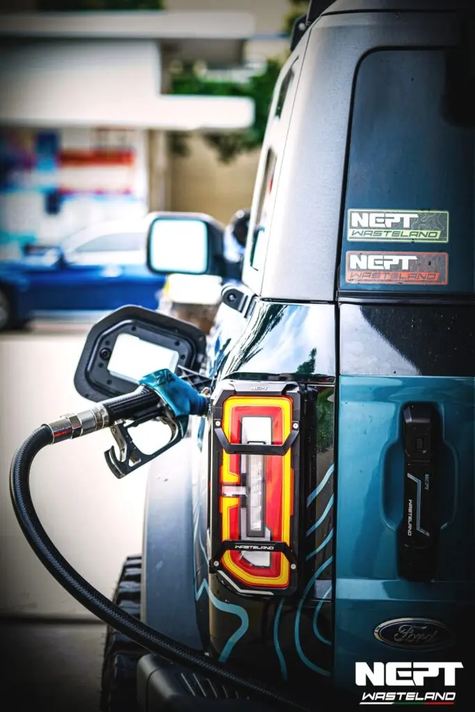 FORD Bronco Accessories NEPT Gas Cap Carbon Fiber Transparent Fuel Flap ...